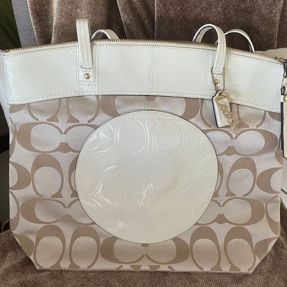 Coach | Bags | Coach Signature Tote Bag | Poshmark